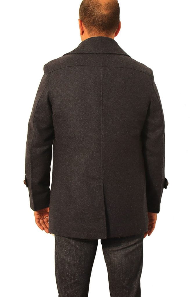 Men's car coat in 100% wool for maximum protection